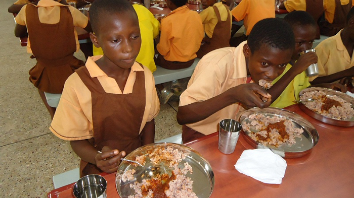 4 million pupils to go without food next week | Angel Online