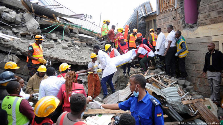 5 dead following building collapse - Angel Online